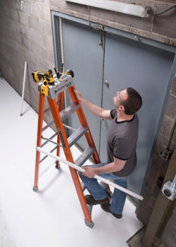 Louisville Fiberglass Step Ladders - Type 1A